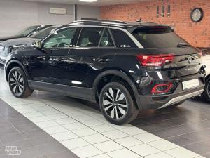 Black Volkswagen T-Roc 2025 in Kaunas, with an engine capacity of 2.00 L and mileage of 21 thousand km for 33209 €, photo 7 on AUTOMOTO.COM.LV