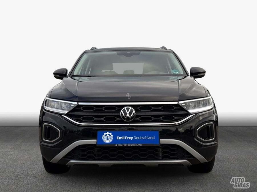 Melns Volkswagen T-Roc 2025 Kauņa, ar dzinēja tilpumu 1.00 L un nobraukumu 23 tūkst. km par 26390 €, foto 3 vietnē AUTOMOTO.COM.LV