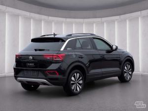 Melns Volkswagen T-Roc 2025 Kauņa, ar dzinēja tilpumu 2.00 L un nobraukumu 13 tūkst. km par 32163 €, foto 4 vietnē AUTOMOTO.COM.LV