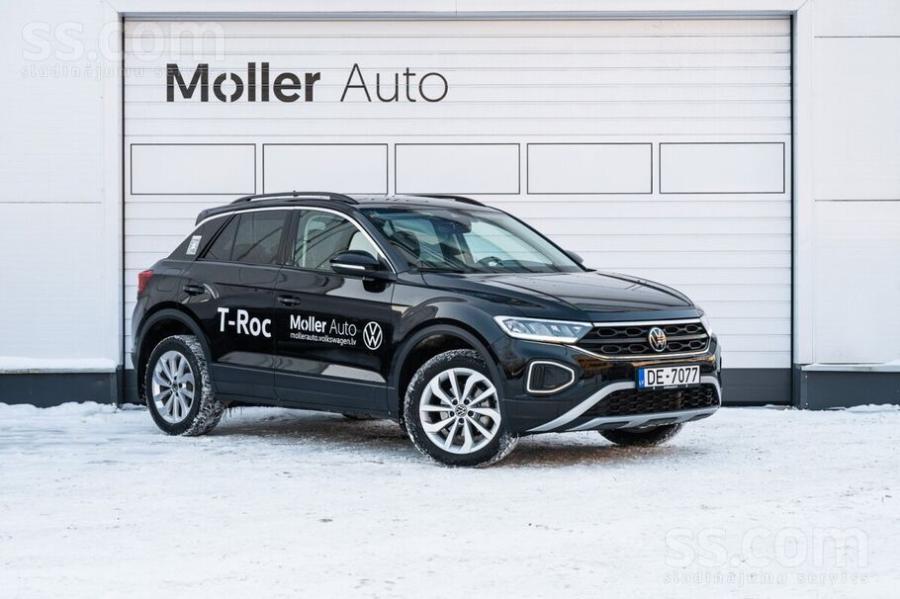 Melns Volkswagen T-Roc 2025 Rīga, ar dzinēja tilpumu 1.50 L un nobraukumu 2 tūkst. km par 27950 €, foto 2 vietnē AUTOMOTO.COM.LV