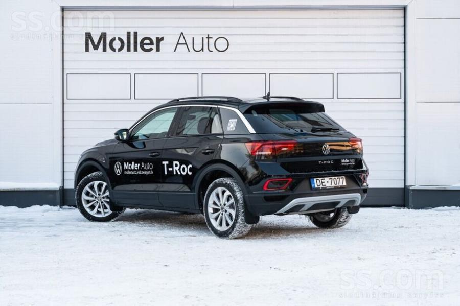 Melns Volkswagen T-Roc 2025 Rīga, ar dzinēja tilpumu 1.50 L un nobraukumu 2 tūkst. km par 27950 €, foto 3 vietnē AUTOMOTO.COM.LV