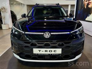 Black Volkswagen T-Roc 2026 in Valmiera, with an engine capacity of 1.50 L and mileage of 0 thousand km for 30900 €, photo 6 on AUTOMOTO.COM.LV