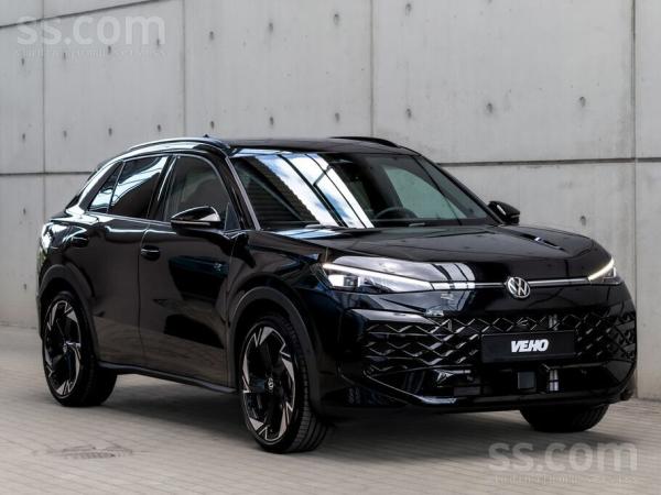 Black Volkswagen T-Roc 2026 in Riga, with an engine capacity of 1.50 L and mileage of 4 thousand km for 39900 €, photo 1 on AUTOMOTO.COM.LV