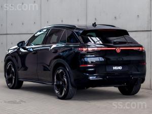 Melns Volkswagen T-Roc 2026 Rīga, ar dzinēja tilpumu 1.50 L un nobraukumu 4 tūkst. km par 35900 €, foto 9 vietnē AUTOMOTO.COM.LV
