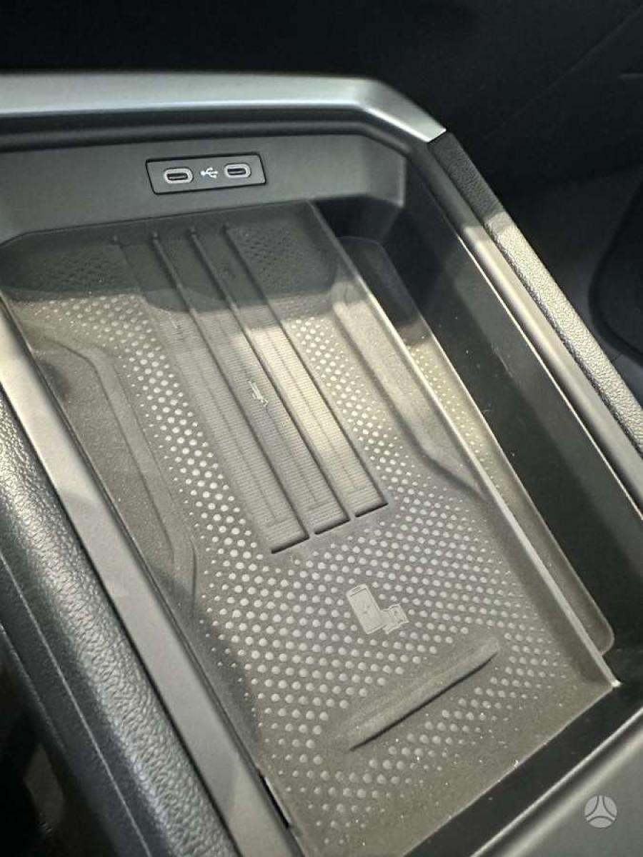 Black Volkswagen T-Roc 2026 in Siauliai, with an engine capacity of 1.50 L and mileage of 0 thousand km for 32200 €, photo 10 on AUTOMOTO.COM.LV