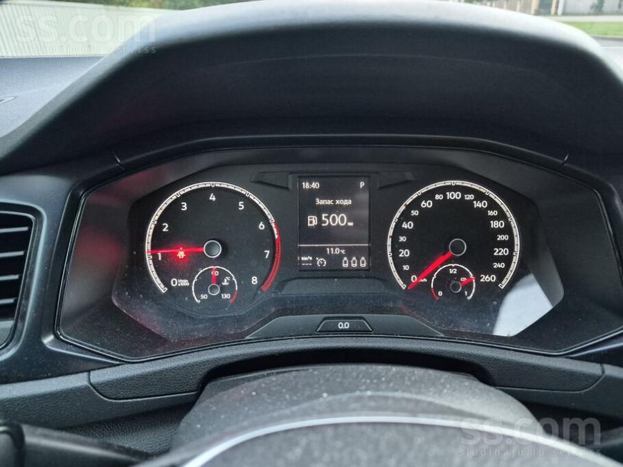 Black Volkswagen T-Roc 2018 in Liepaja, with an engine capacity of 1.50 L and mileage of 137 thousand km for 15500 €, photo 9 on AUTOMOTO.COM.LV