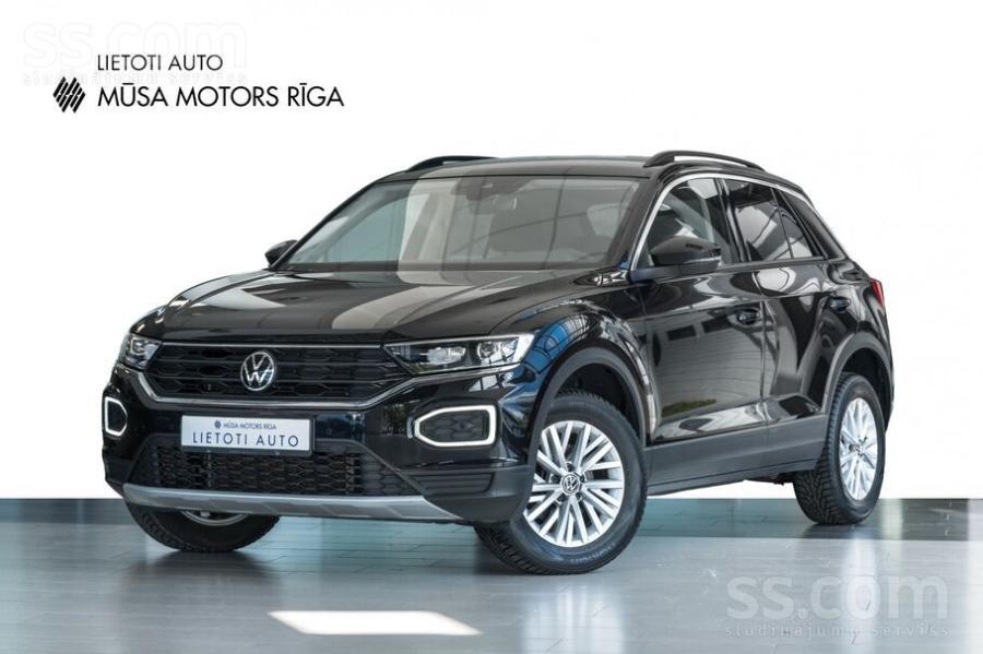 Melns Volkswagen T-Roc 2020 Rīga, ar dzinēja tilpumu 1.50 L un nobraukumu 82 tūkst. km par 17900 €, foto 1 vietnē AUTOMOTO.COM.LV