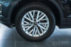 Melns Volkswagen T-Roc 2020 Rīga, ar dzinēja tilpumu 1.50 L un nobraukumu 82 tūkst. km par 17900 €, foto 11 vietnē AUTOMOTO.COM.LV