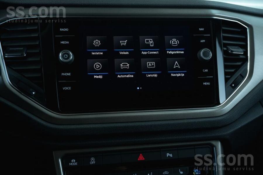 Melns Volkswagen T-Roc 2020 Rīga, ar dzinēja tilpumu 1.50 L un nobraukumu 82 tūkst. km par 17900 €, foto 18 vietnē AUTOMOTO.COM.LV