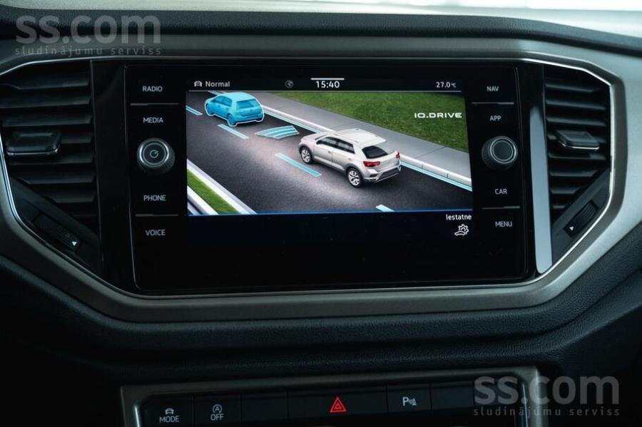 Melns Volkswagen T-Roc 2020 Rīga, ar dzinēja tilpumu 1.50 L un nobraukumu 82 tūkst. km par 17900 €, foto 21 vietnē AUTOMOTO.COM.LV