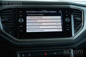 Melns Volkswagen T-Roc 2020 Rīga, ar dzinēja tilpumu 1.50 L un nobraukumu 82 tūkst. km par 17900 €, foto 25 vietnē AUTOMOTO.COM.LV