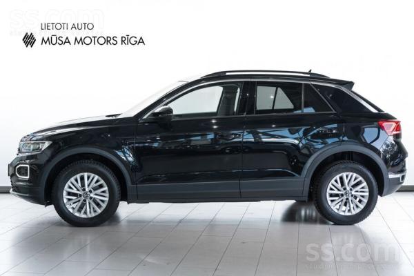 Melns Volkswagen T-Roc 2020 Rīga, ar dzinēja tilpumu 1.50 L un nobraukumu 82 tūkst. km par 17900 €, foto 10 vietnē AUTOMOTO.COM.LV