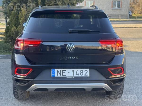 Black Volkswagen T-Roc 2022 in Jelgava, with an engine capacity of 1.50 L and mileage of 0 thousand km for 18700 €, photo 5 on AUTOMOTO.COM.LV