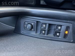 Melns Volkswagen T-Roc 2022 Jelgava, ar dzinēja tilpumu 1.50 L un nobraukumu 0 tūkst. km par 18700 €, foto 15 vietnē AUTOMOTO.COM.LV