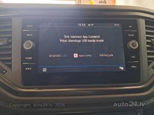 Melns Volkswagen T-Roc 2019 Narva, ar dzinēja tilpumu 1.00 L un nobraukumu 88 tūkst. km par 13900 €, foto 17 vietnē AUTOMOTO.COM.LV