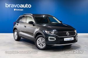 Black Volkswagen T-Roc 2019 in Tallinn, with an engine capacity of 1.50 L and mileage of 27 thousand km for 20900 €, photo 3 on AUTOMOTO.COM.LV
