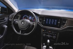 Black Volkswagen T-Roc 2019 in Tallinn, with an engine capacity of 1.50 L and mileage of 27 thousand km for 20900 €, photo 10 on AUTOMOTO.COM.LV