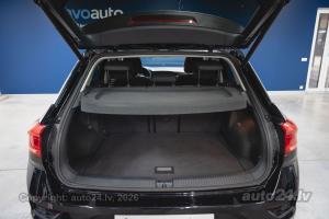 Black Volkswagen T-Roc 2019 in Tallinn, with an engine capacity of 1.50 L and mileage of 27 thousand km for 20900 €, photo 19 on AUTOMOTO.COM.LV