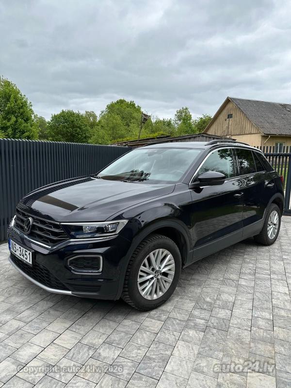 Melns Volkswagen T-Roc 2021 Rīga, ar dzinēja tilpumu 1.50 L un nobraukumu 102 tūkst. km par 18500 €, foto 9 vietnē AUTOMOTO.COM.LV