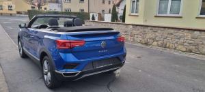 Blue Volkswagen T-Roc 2021 in Kaunas, with an engine capacity of 1.00 L and mileage of 47 thousand km for 22735 €, photo 4 on AUTOMOTO.COM.LV