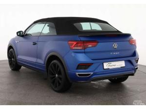 Blue Volkswagen T-Roc 2022 in Kaunas, with an engine capacity of 1.50 L and mileage of 29 thousand km for 31608 €, photo 4 on AUTOMOTO.COM.LV