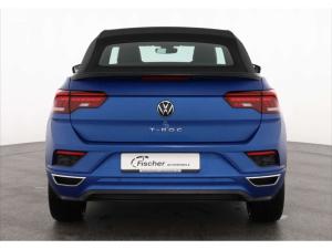 Blue Volkswagen T-Roc 2022 in Kaunas, with an engine capacity of 1.50 L and mileage of 29 thousand km for 31608 €, photo 6 on AUTOMOTO.COM.LV