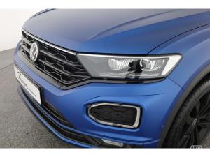 Blue Volkswagen T-Roc 2022 in Kaunas, with an engine capacity of 1.50 L and mileage of 29 thousand km for 31608 €, photo 7 on AUTOMOTO.COM.LV