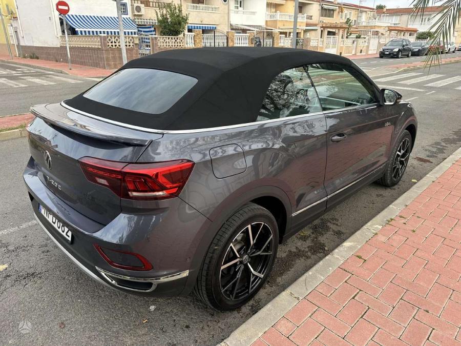 Blue Volkswagen T-Roc 2025 in Palanga, with an engine capacity of 1.50 L and mileage of 19 thousand km for 30900 €, photo 9 on AUTOMOTO.COM.LV