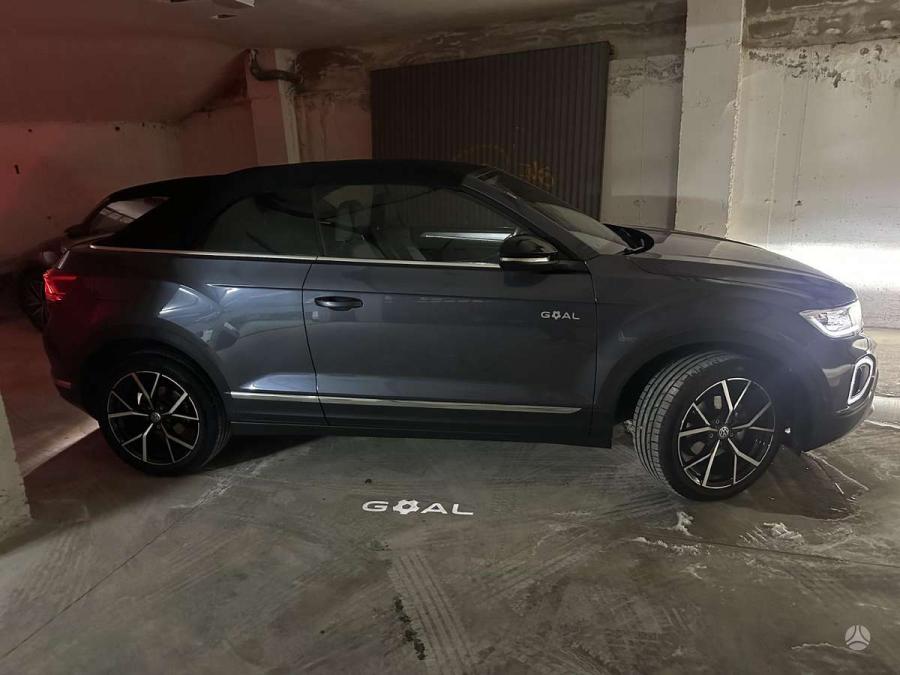Blue Volkswagen T-Roc 2025 in Palanga, with an engine capacity of 1.50 L and mileage of 19 thousand km for 30900 €, photo 22 on AUTOMOTO.COM.LV