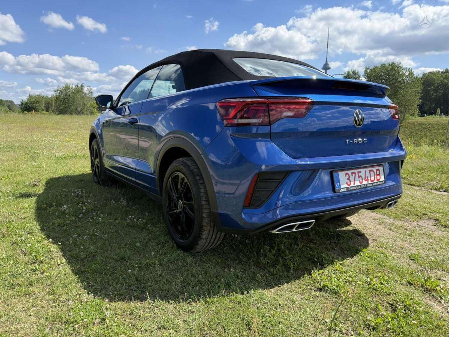 Zils Volkswagen T-Roc 2025 Viļņa, ar dzinēja tilpumu 1.50 L un nobraukumu 21 tūkst. km par 32200 €, foto 15 vietnē AUTOMOTO.COM.LV