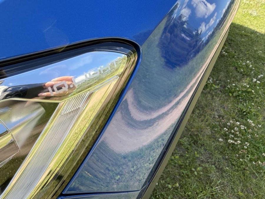 Zils Volkswagen T-Roc 2025 Viļņa, ar dzinēja tilpumu 1.50 L un nobraukumu 21 tūkst. km par 32200 €, foto 16 vietnē AUTOMOTO.COM.LV