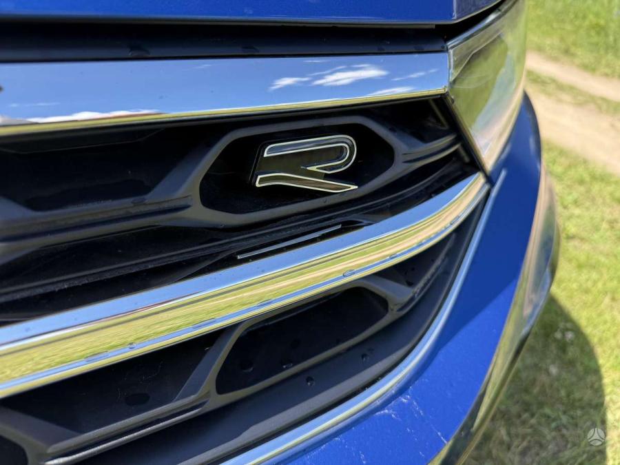 Zils Volkswagen T-Roc 2025 Viļņa, ar dzinēja tilpumu 1.50 L un nobraukumu 21 tūkst. km par 32200 €, foto 18 vietnē AUTOMOTO.COM.LV