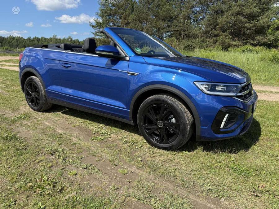 Zils Volkswagen T-Roc 2025 Viļņa, ar dzinēja tilpumu 1.50 L un nobraukumu 21 tūkst. km par 32200 €, foto 27 vietnē AUTOMOTO.COM.LV