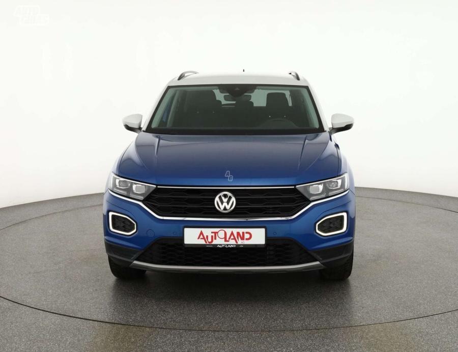 Zils Volkswagen T-Roc 2018 Kauņa, ar dzinēja tilpumu 1.50 L un nobraukumu 69 tūkst. km par 22390 €, foto 8 vietnē AUTOMOTO.COM.LV