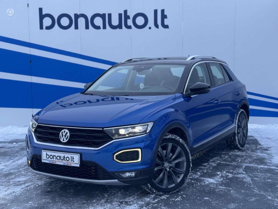 Blue Volkswagen T-Roc 2018 in Kaunas, with an engine capacity of 1.97 L and mileage of 210 thousand km for 15450 €, photo 1 on AUTOMOTO.COM.LV