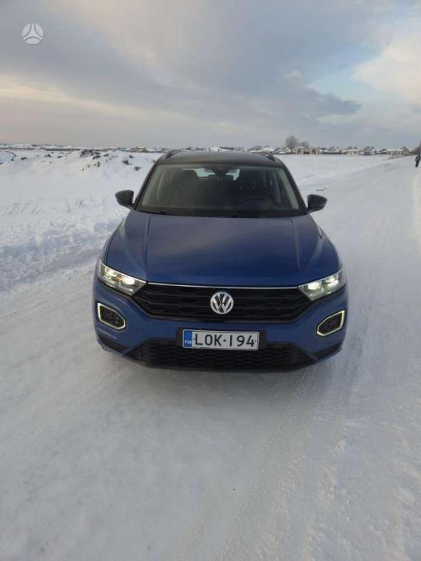 Zils Volkswagen T-Roc 2018 Klaipėda, ar dzinēja tilpumu 1.50 L un nobraukumu 175 tūkst. km par 15000 €, foto 2 vietnē AUTOMOTO.COM.LV