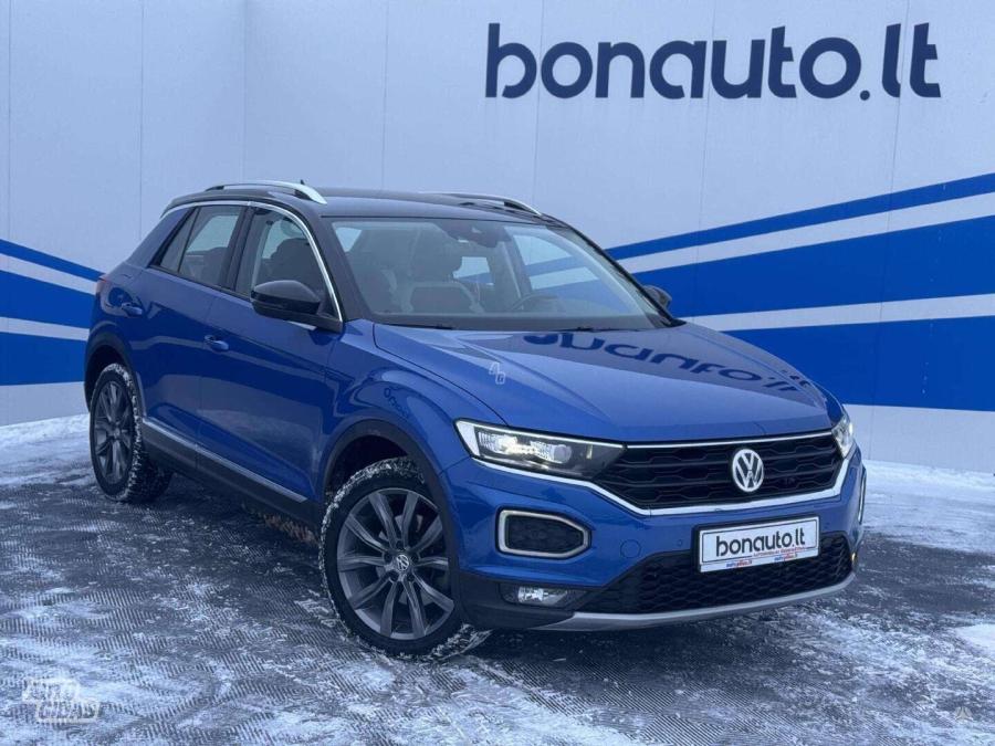 Blue Volkswagen T-Roc 2018 in Kaunas, with an engine capacity of 2.00 L and mileage of 210 thousand km for 15450 €, photo 1 on AUTOMOTO.COM.LV