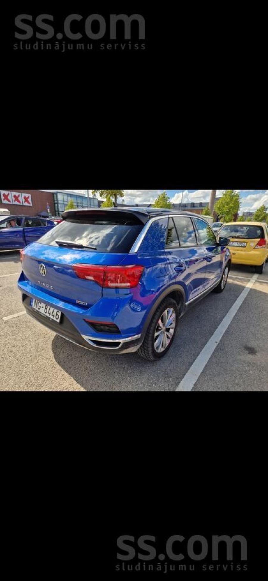 Blue Volkswagen T-Roc 2018 in Riga, with an engine capacity of 2.00 L and mileage of 108 thousand km for 18000 €, photo 5 on AUTOMOTO.COM.LV