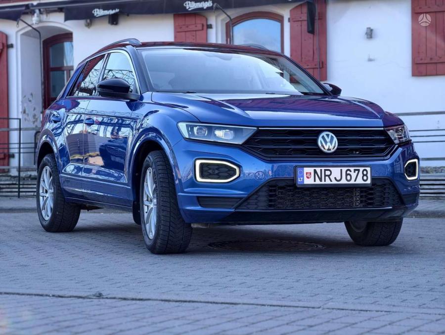 Zils Volkswagen T-Roc 2018 Klaipėda, ar dzinēja tilpumu 1.50 L un nobraukumu 179 tūkst. km par 15200 €, foto 7 vietnē AUTOMOTO.COM.LV