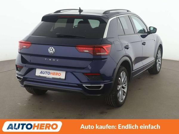 Zils Volkswagen T-Roc 2019 Kauņa, ar dzinēja tilpumu 1.50 L un nobraukumu 44 tūkst. km par 27540 €, foto 6 vietnē AUTOMOTO.COM.LV