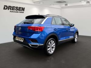 Blue Volkswagen T-Roc 2019 in Kaunas, with an engine capacity of 1.50 L and mileage of 19 thousand km for 23296 €, photo 3 on AUTOMOTO.COM.LV
