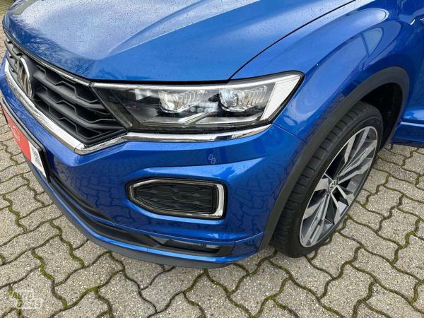 Blue Volkswagen T-Roc 2019 in Kaunas, with an engine capacity of 1.50 L and mileage of 72 thousand km for 23420 €, photo 10 on AUTOMOTO.COM.LV