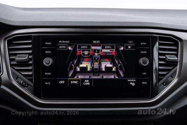 Zils Volkswagen T-Roc 2019 Rīga, ar dzinēja tilpumu 2.00 L un nobraukumu 58 tūkst. km par 17850 €, foto 11 vietnē AUTOMOTO.COM.LV