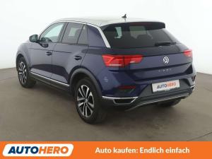Blue Volkswagen T-Roc 2019 in Kaunas, with an engine capacity of 1.60 L and mileage of 78 thousand km for 21875 €, photo 4 on AUTOMOTO.COM.LV