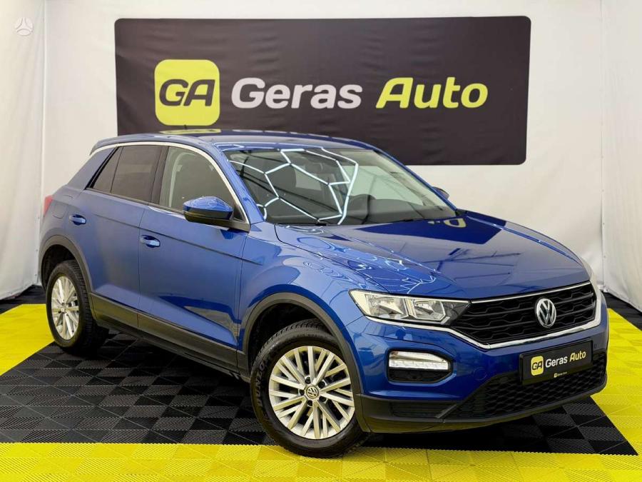 Zils Volkswagen T-Roc 2020 Viļņa, ar dzinēja tilpumu 1.50 L un nobraukumu 84 tūkst. km par 17350 €, foto 3 vietnē AUTOMOTO.COM.LV