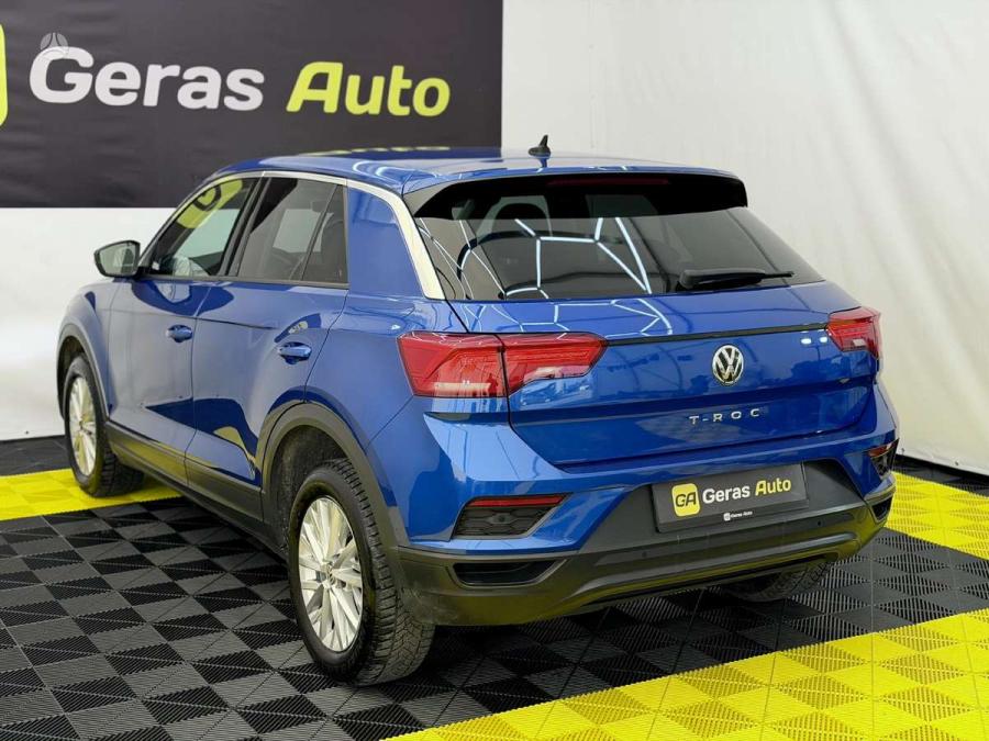 Blue Volkswagen T-Roc 2020 in Vilnius, with an engine capacity of 1.50 L and mileage of 84 thousand km for 16990 €, photo 6 on AUTOMOTO.COM.LV