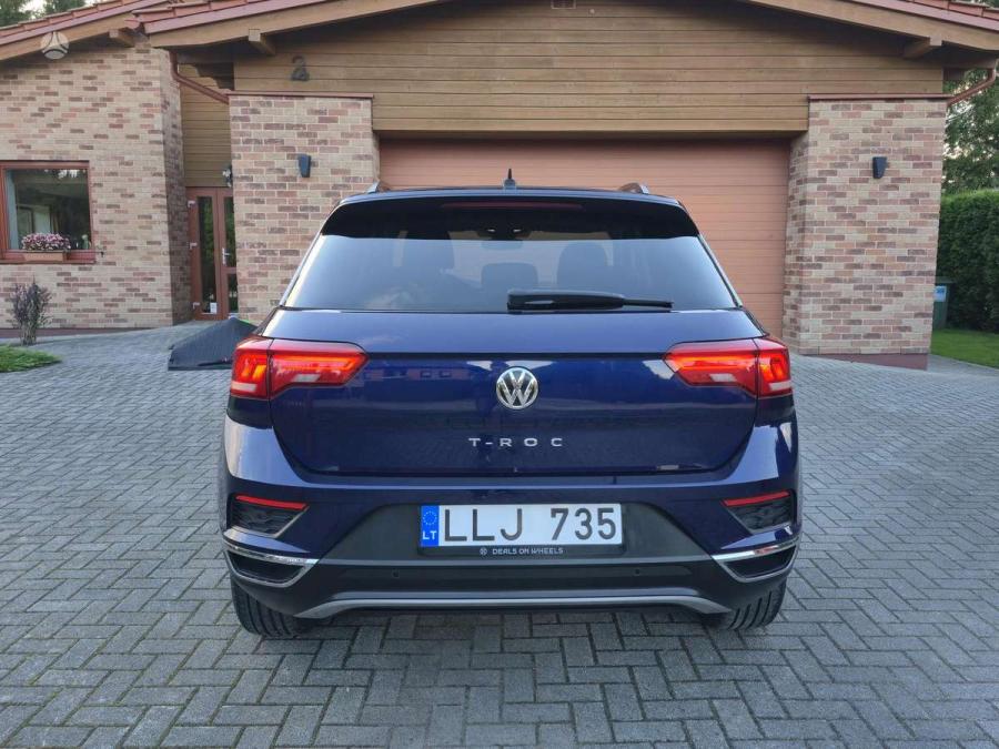 Blue Volkswagen T-Roc 2020 in Vilnius, with an engine capacity of 1.50 L and mileage of 89 thousand km for 18500 €, photo 7 on AUTOMOTO.COM.LV