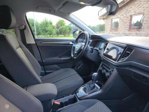 Blue Volkswagen T-Roc 2020 in Vilnius, with an engine capacity of 1.50 L and mileage of 89 thousand km for 18500 €, photo 12 on AUTOMOTO.COM.LV