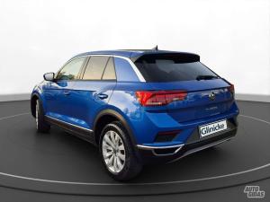Blue Volkswagen T-Roc 2021 in Kaunas, with an engine capacity of 1.50 L and mileage of 38 thousand km for 25857 €, photo 8 on AUTOMOTO.COM.LV