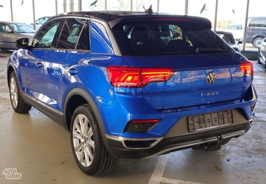 Zils Volkswagen T-Roc 2021 Kauņa, ar dzinēja tilpumu 1.50 L un nobraukumu 45 tūkst. km par 26925 €, foto 6 vietnē AUTOMOTO.COM.LV
